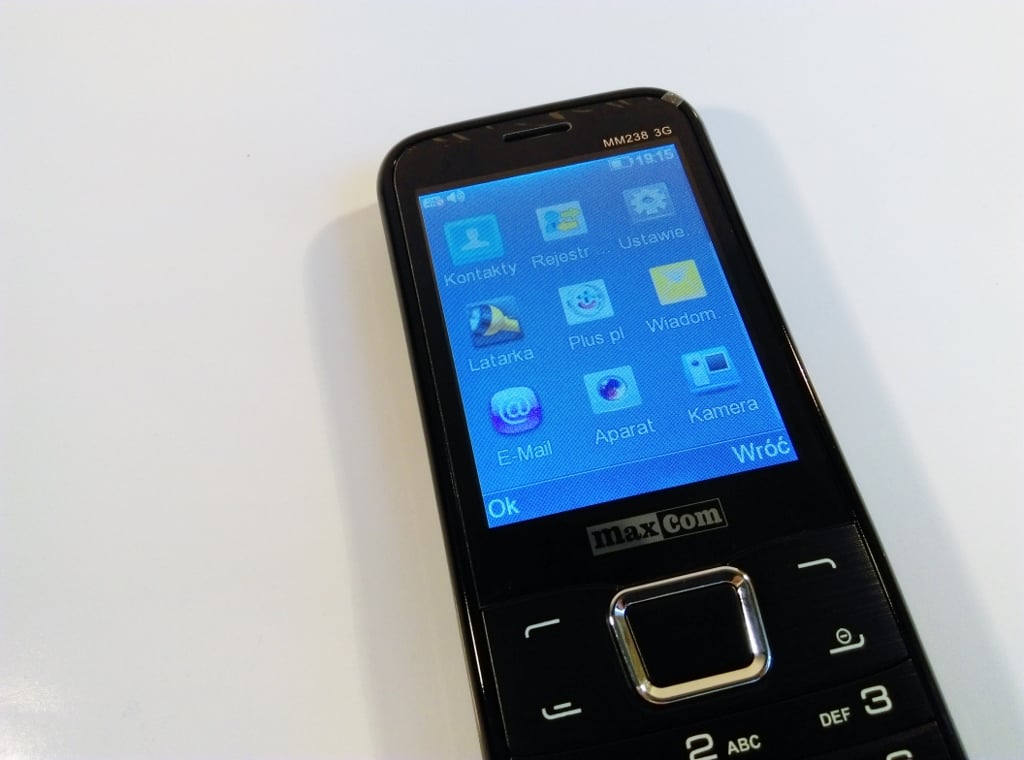 [Test] MaxCom MM238 3G – tradycyjny telefon komórkowy okiem geeka ...